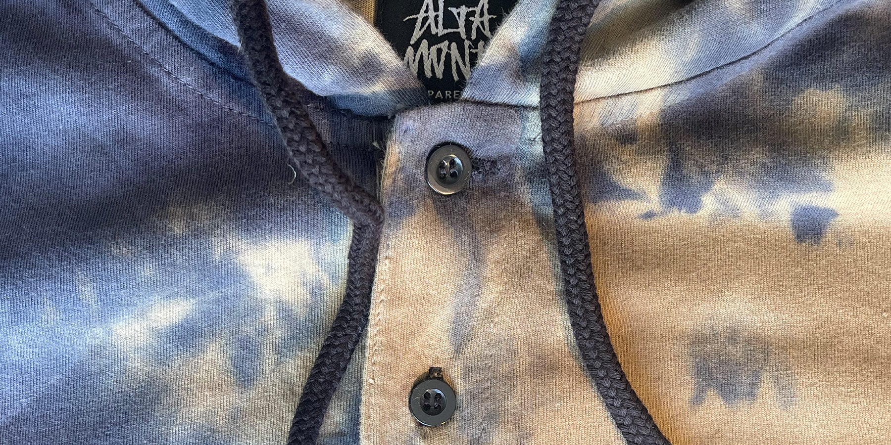 Cut From A Different Cloth | altamontapparel.com